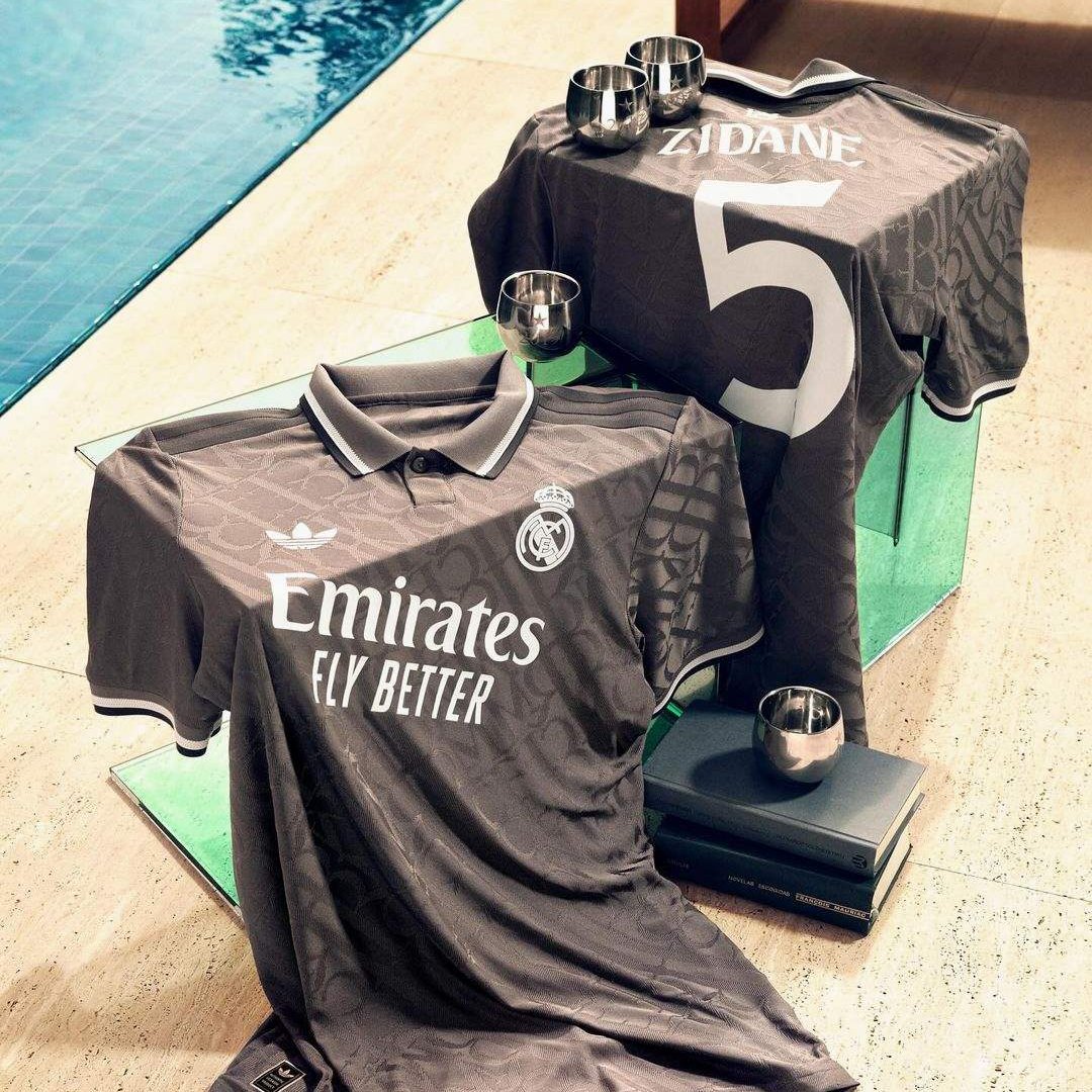 #5 Zidane 24/25 Real Madrid 3rd Special Edition Name & Number set Offi ...